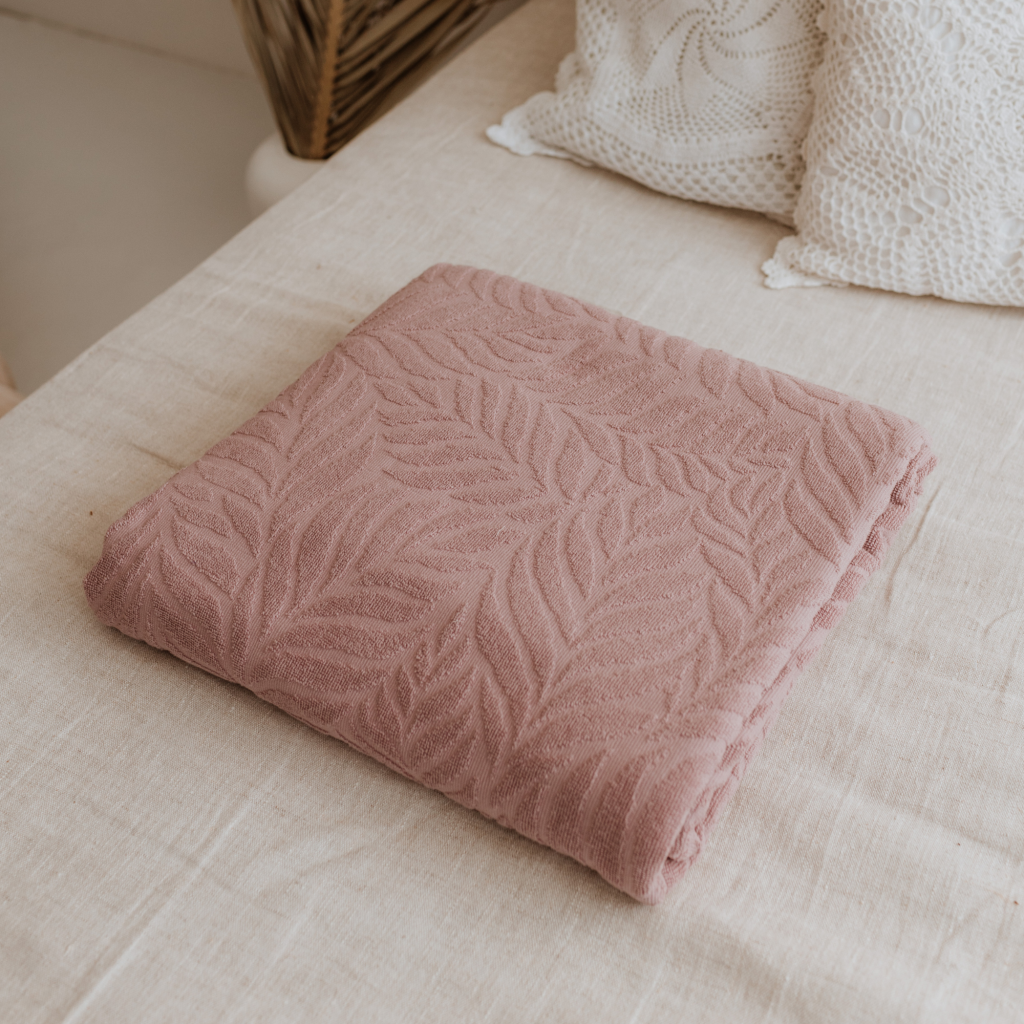 NOVO Frotirski pokrivač i prekrivač LEONE roze